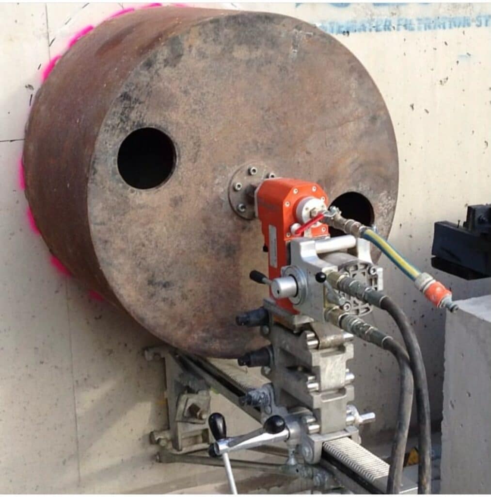 WIRE AND WALL SAWING - Concrete Cut n Core